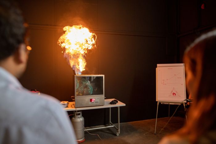 Desktop Flashover Topkwaliteit producten, snelle levertijden en ...